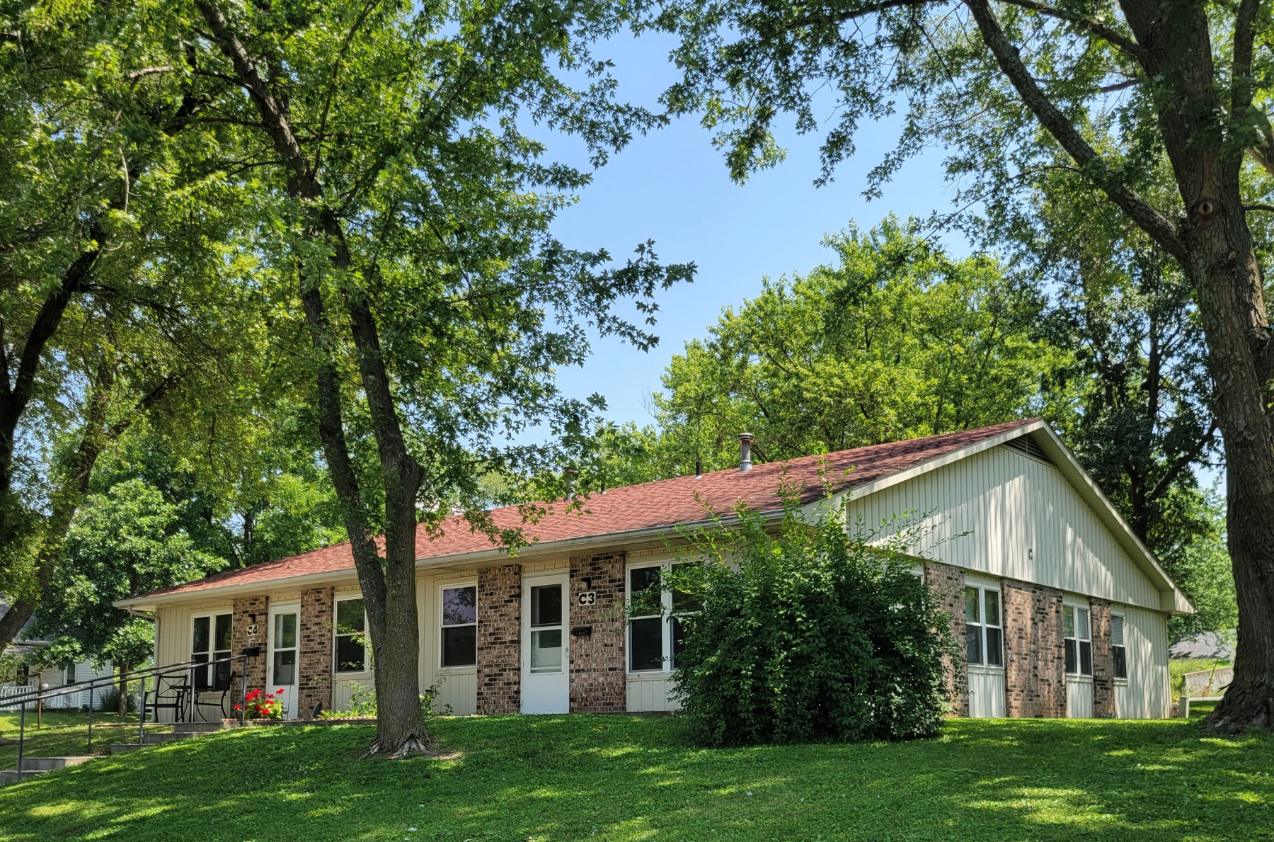 Friendly Heights Apartments - Van Binsbergen & Associates